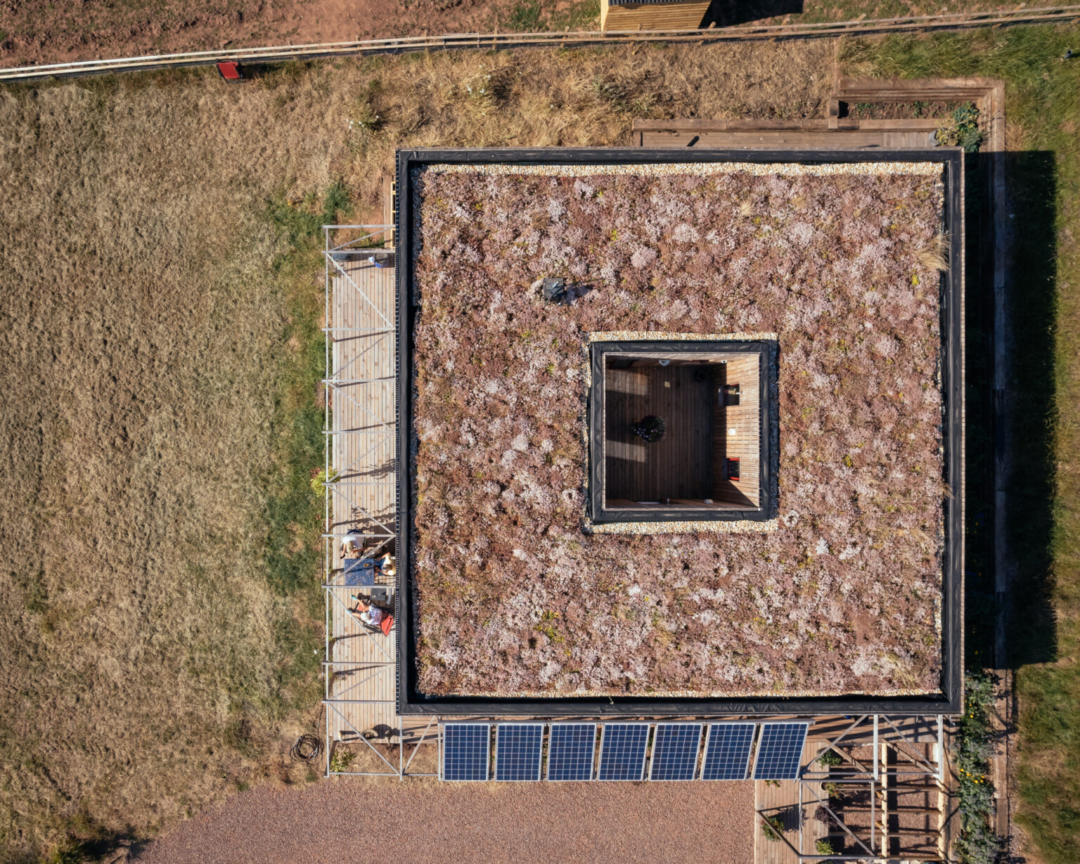 Nest House - U-Build