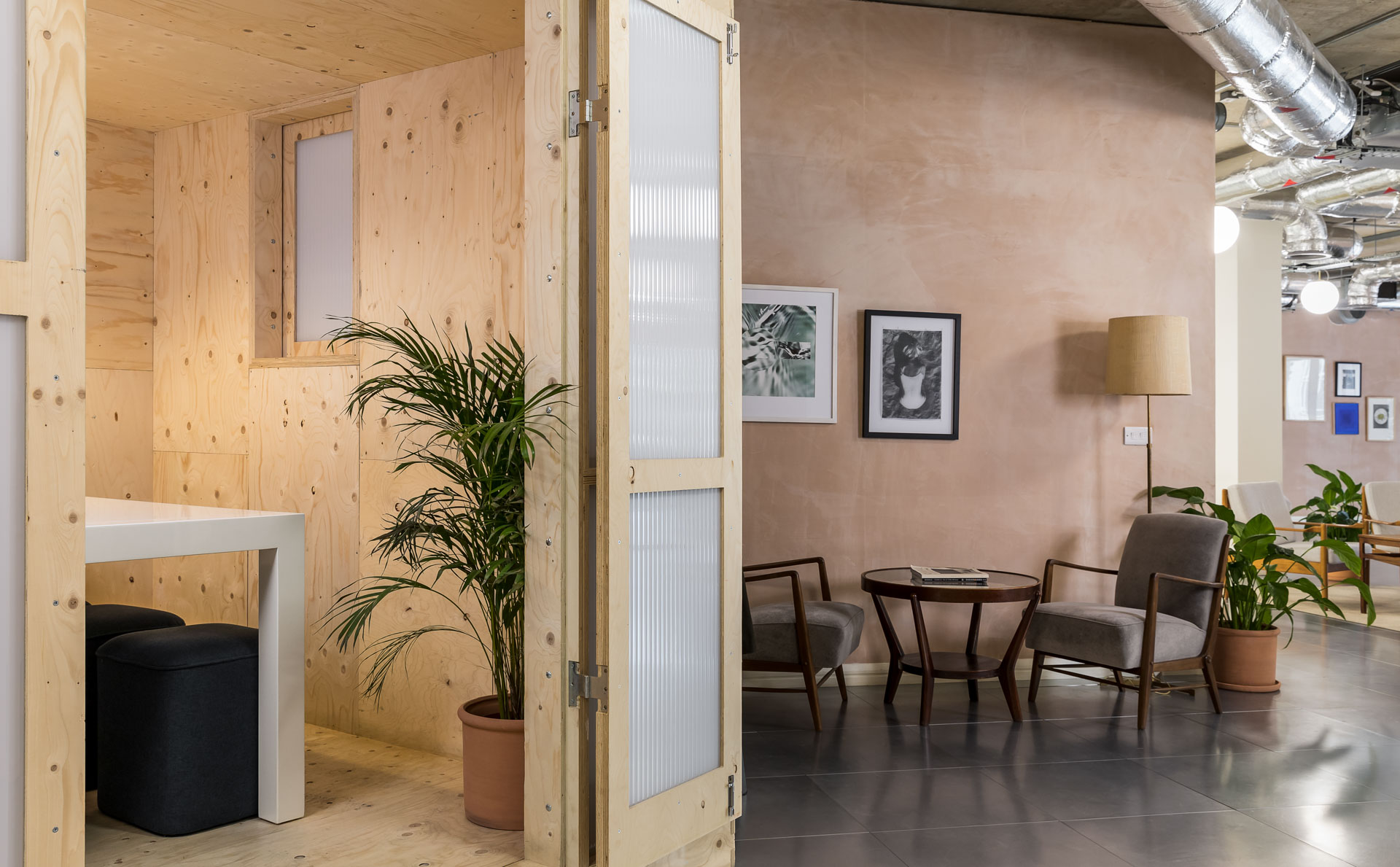 Kinrise: Coworking space - U-Build